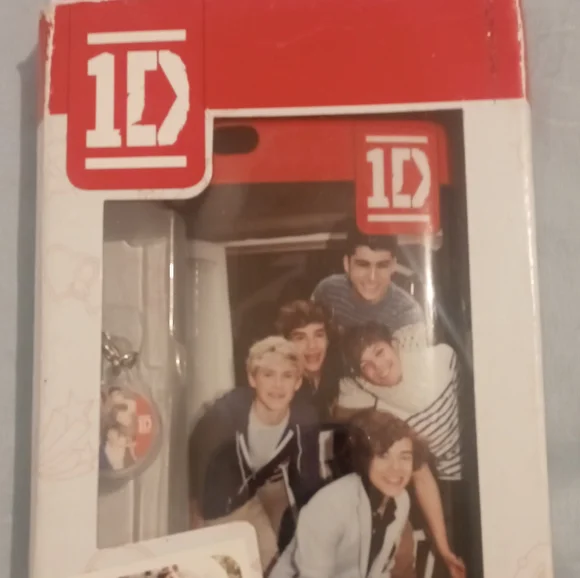Ipod Touch 5th Generation One Direction Cases
